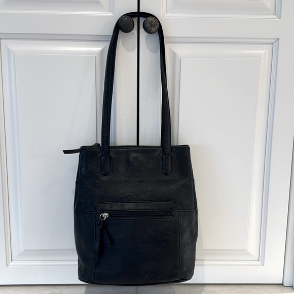 Pelle Studio | Bags | Vintage Wilson Leather Pelle Studio Black Leather ...